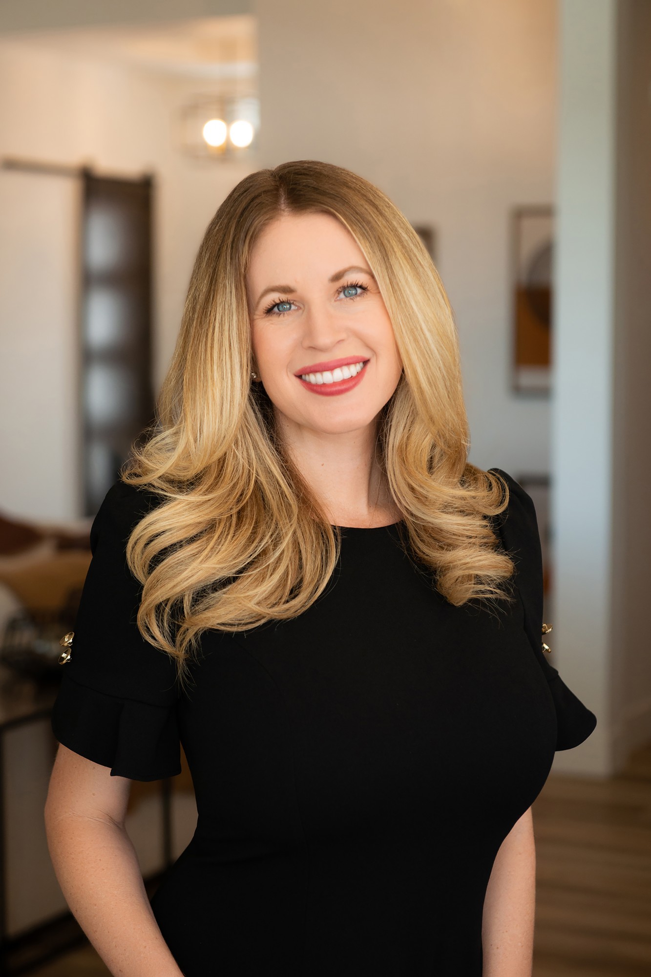 The Danielle Frisbie Team - The Cutting Edge, REALTORS